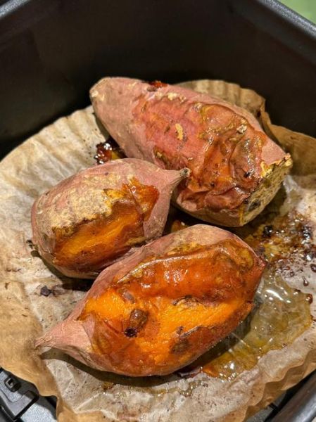 烤地瓜热量高吗_减肥能吃吗-第1张图片-山城妙识 烤地瓜热量高吗_减肥能吃吗-第1张图片-山城妙识