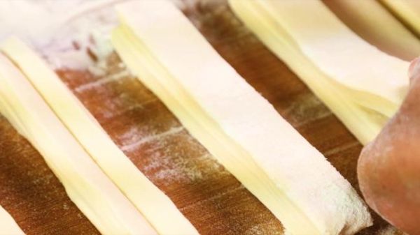 油条视频免费看电影安全吗_如何下载油条视频里的电影-第3张图片-山城妙识