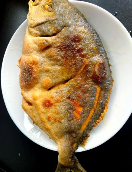 炸鱼怎么才不粘锅_炸鱼用什么锅最好-第1张图片-山城妙识 炸鱼怎么才不粘锅_炸鱼用什么锅最好-第1张图片-山城妙识