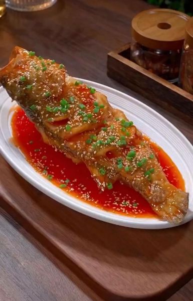 糖醋鱼怎么做才外酥里嫩_糖醋鱼的家常窍门有哪些-第2张图片-山城妙识