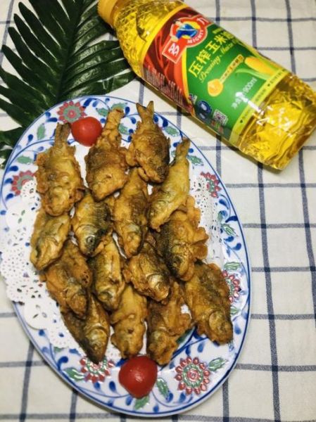 炸小鲫鱼怎么酥脆好吃_炸小鲫鱼酥脆秘诀-第2张图片-山城妙识 炸小鲫鱼怎么酥脆好吃_炸小鲫鱼酥脆秘诀-第2张图片-山城妙识