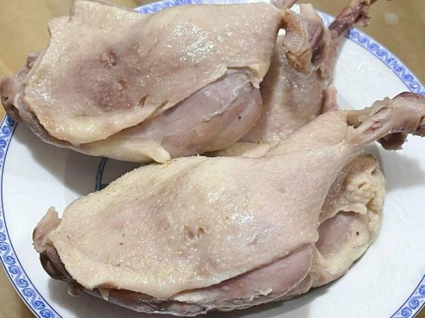 盐水鸭腿怎么做好吃_盐水鸭腿腌制多久入味-第3张图片-山城妙识 盐水鸭腿怎么做好吃_盐水鸭腿腌制多久入味-第3张图片-山城妙识