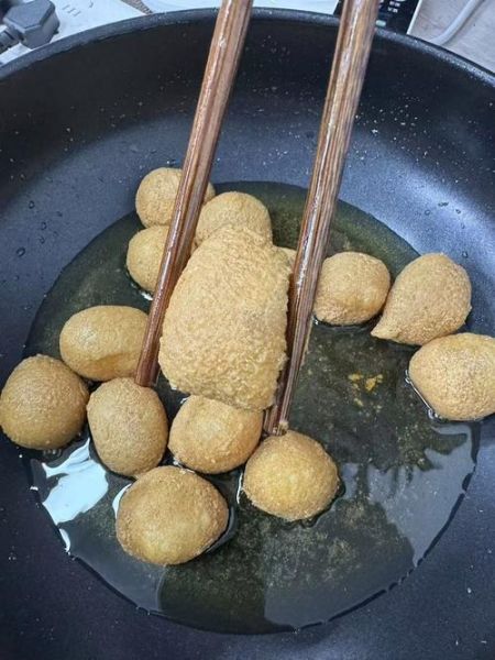 油炸元宵怎么做不爆裂_油炸元宵用什么油最好-第2张图片-山城妙识