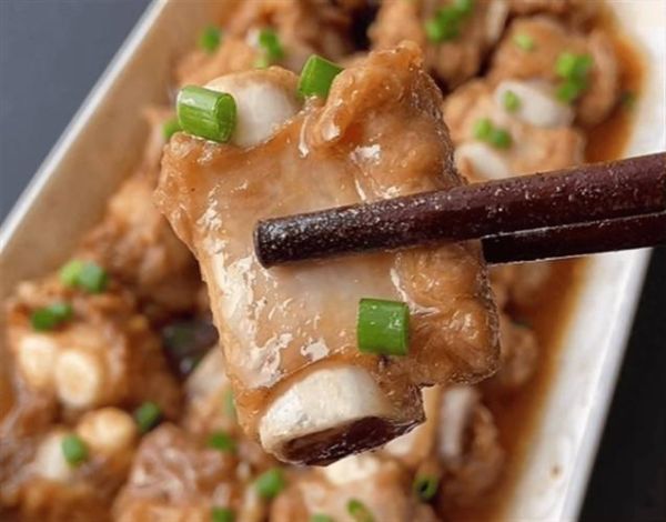 溜排骨的家常做法_溜排骨怎么做才嫩-第1张图片-山城妙识 溜排骨的家常做法_溜排骨怎么做才嫩-第1张图片-山城妙识