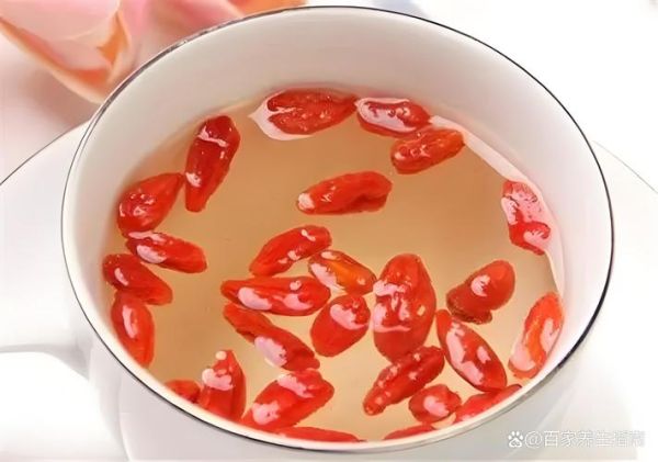 枸杞怎么泡水_枸杞泡水一次放多少粒-第3张图片-山城妙识