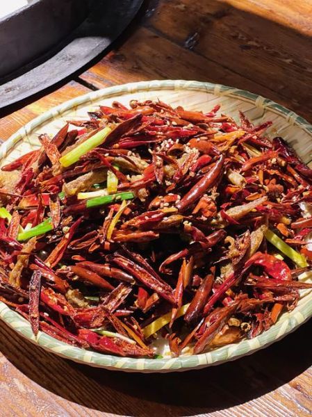 麻辣牛肉丝怎么做_家常做法步骤-第1张图片-山城妙识