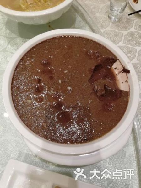 东北蒸猪血糕怎么做_东北猪血糕正宗做法-第1张图片-山城妙识