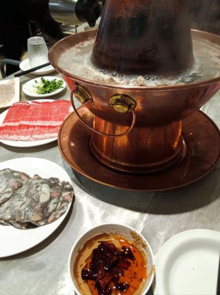 东来顺涮羊肉哪家正宗_东来顺总店在哪-第1张图片-山城妙识