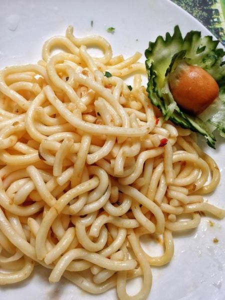 乌冬面是什么材料做的_乌冬面原料有哪些-第1张图片-山城妙识