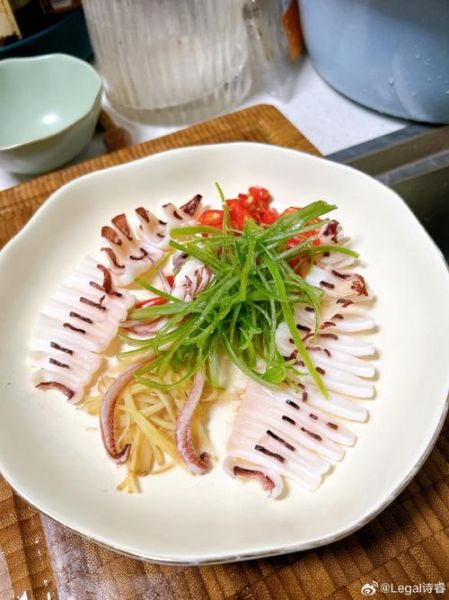 白灼鱿鱼须怎么做好吃_白灼鱿鱼须焯水多久-第2张图片-山城妙识 白灼鱿鱼须怎么做好吃_白灼鱿鱼须焯水多久-第2张图片-山城妙识