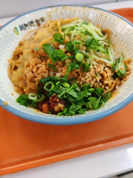 土豆炸酱面怎么做_土豆炸酱面好吃吗-第1张图片-山城妙识