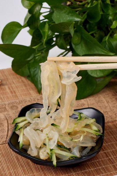袋装海蜇丝要不要开水烫_海蜇丝焯水多久-第1张图片-山城妙识 袋装海蜇丝要不要开水烫_海蜇丝焯水多久-第1张图片-山城妙识