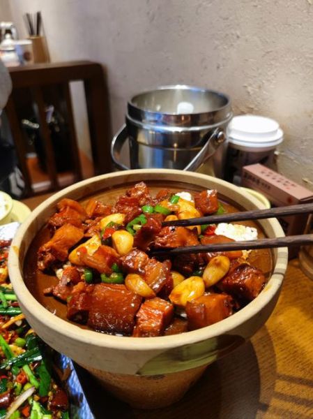 毛家饭店红烧肉怎么做_正宗做法揭秘-第2张图片-山城妙识