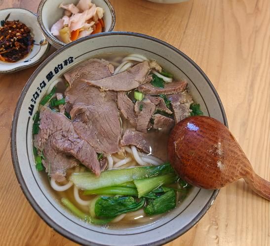 原汤牛肉粉怎么做_正宗配方比例-第3张图片-山城妙识 原汤牛肉粉怎么做_正宗配方比例-第3张图片-山城妙识