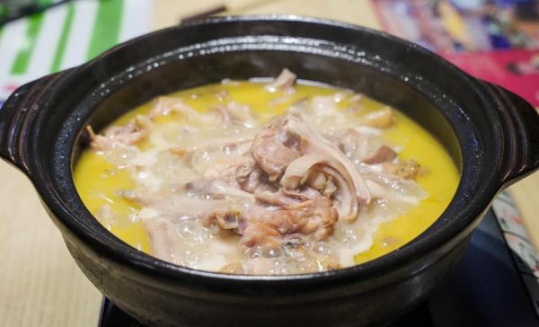 猪肚鸡怎么做_猪肚鸡正宗做法步骤-第3张图片-山城妙识