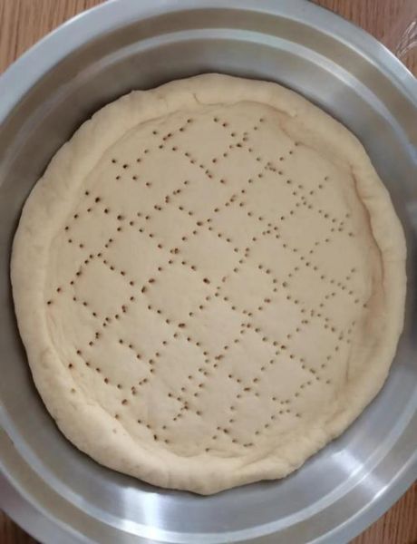 家常披萨饼怎么做_披萨饼皮怎么和面-第1张图片-山城妙识 家常披萨饼怎么做_披萨饼皮怎么和面-第1张图片-山城妙识