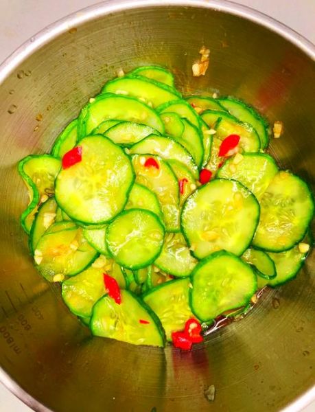陈醋拍青瓜怎么做_陈醋拍青瓜的正宗做法-第2张图片-山城妙识
