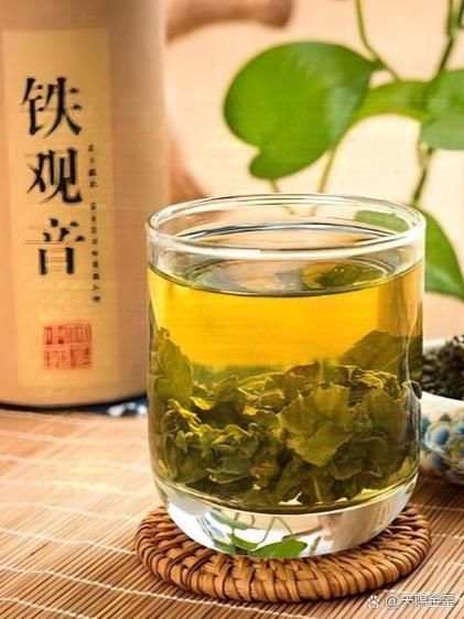 铁观音属于红茶还是绿茶_铁观音是什么茶类-第1张图片-山城妙识 铁观音属于红茶还是绿茶_铁观音是什么茶类-第1张图片-山城妙识