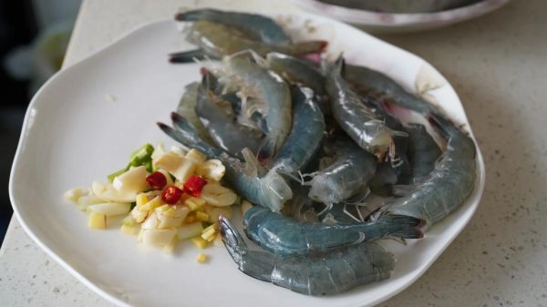 红烧海虾怎么烧_红烧海虾做法步骤-第1张图片-山城妙识 红烧海虾怎么烧_红烧海虾做法步骤-第1张图片-山城妙识