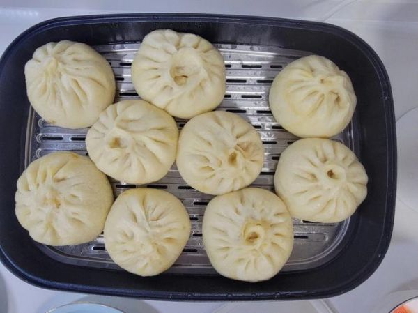 新式发面小笼包怎么做_不破皮不漏汤技巧-第3张图片-山城妙识 新式发面小笼包怎么做_不破皮不漏汤技巧-第3张图片-山城妙识