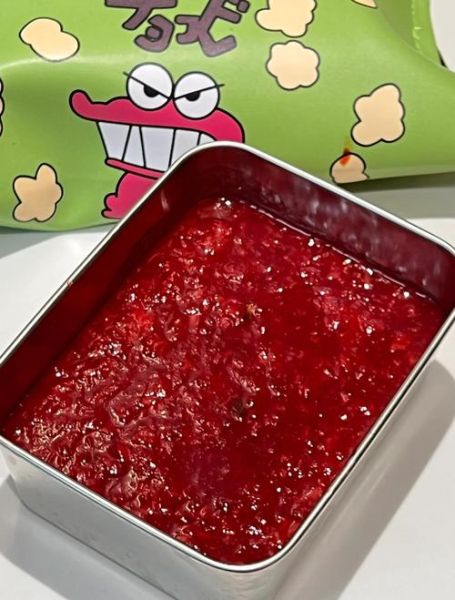 冰糖自制草莓酱怎么做_草莓酱保存多久-第1张图片-山城妙识 冰糖自制草莓酱怎么做_草莓酱保存多久-第1张图片-山城妙识