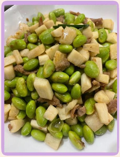 茭白肉丝炒毛豆怎么做_茭白肉丝炒毛豆热量高吗-第1张图片-山城妙识 茭白肉丝炒毛豆怎么做_茭白肉丝炒毛豆热量高吗-第1张图片-山城妙识