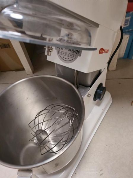 家用和面机哪个牌子好_如何挑选小型揉面机-第1张图片-山城妙识