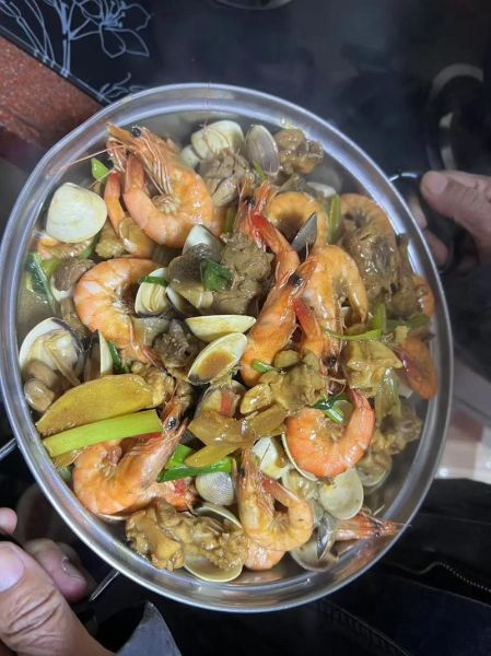 多种海鲜混合煮怎么做_海鲜大杂烩煮多久才熟-第3张图片-山城妙识