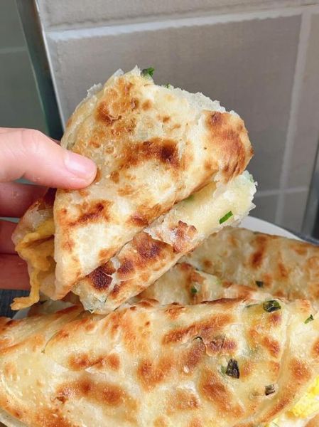 鸡蛋酥饼怎么做_鸡蛋酥饼为什么酥-第1张图片-山城妙识