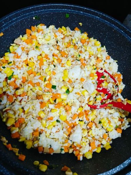 家常炒饭怎么做_炒饭大全家常菜做法大全-第2张图片-山城妙识