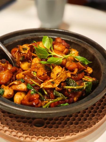 三杯鸡怎么做最正宗_台式三杯鸡正宗做法-第1张图片-山城妙识