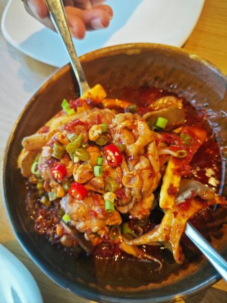 牛脑花怎么做好吃_牛脑花火锅做法-第1张图片-山城妙识 牛脑花怎么做好吃_牛脑花火锅做法-第1张图片-山城妙识