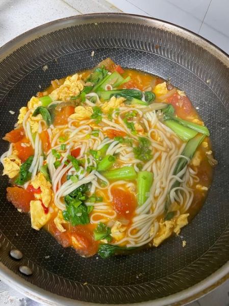 家常煮面条怎么做_最简单的做法-第2张图片-山城妙识 家常煮面条怎么做_最简单的做法-第2张图片-山城妙识