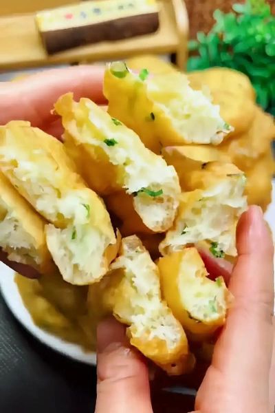 炸葱花油饼怎么做_葱花油饼酥脆秘诀-第2张图片-山城妙识 炸葱花油饼怎么做_葱花油饼酥脆秘诀-第2张图片-山城妙识