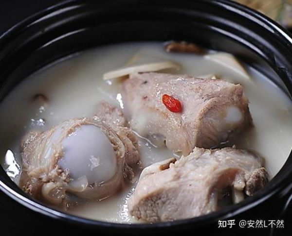 大骨汤补钙效果好吗_大骨汤怎么熬最营养-第2张图片-山城妙识 大骨汤补钙效果好吗_大骨汤怎么熬最营养-第2张图片-山城妙识
