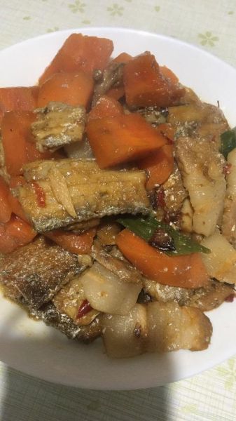 萝卜丝烧带鱼太油了怎么办_怎么减少油腻感-第3张图片-山城妙识