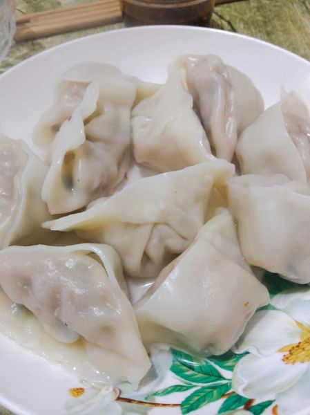 猪肉莲花菜馅饺子怎么做_猪肉莲花菜馅饺子怎么调馅-第2张图片-山城妙识
