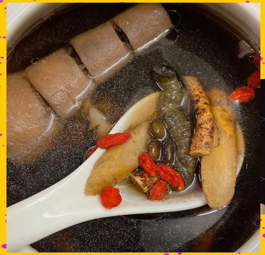 补肾汤有哪些药材_肾虚喝什么汤最有效-第1张图片-山城妙识