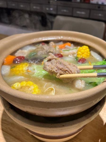 羊肉煲仔饭怎么做_羊肉煲仔饭用什么锅-第2张图片-山城妙识