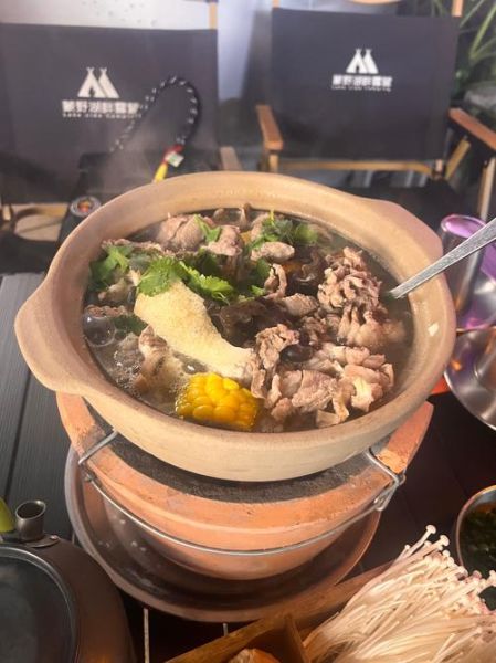 羊肉煲仔饭怎么做_羊肉煲仔饭用什么锅-第3张图片-山城妙识