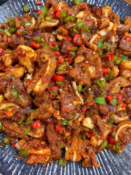 孜然月牙骨怎么做好吃_孜然月牙骨热量高吗-第1张图片-山城妙识