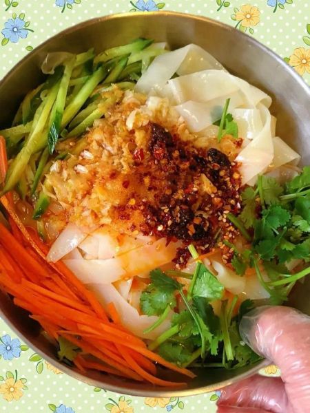 不洗面凉皮怎么做_不洗面凉皮窍门-第1张图片-山城妙识 不洗面凉皮怎么做_不洗面凉皮窍门-第1张图片-山城妙识