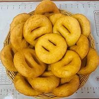 回民油饼怎么做_正宗回民油饼做法-第1张图片-山城妙识