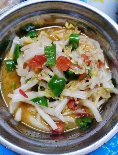 怎么炒白菜好吃又简单_炒白菜不出水的秘诀-第2张图片-山城妙识