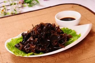 辣根木耳的辣根怎么调_辣根木耳辣根比例是多少-第2张图片-山城妙识