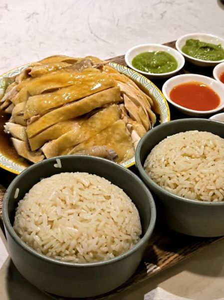 新加坡海南鸡饭怎么做_正宗鸡饭做法窍门-第1张图片-山城妙识