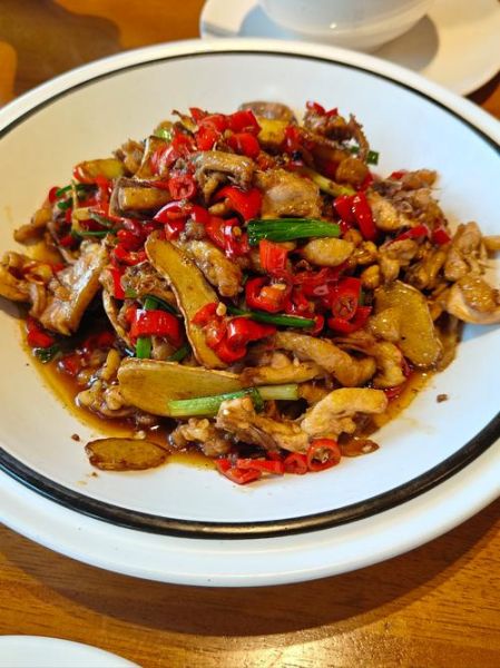 川味子姜爆鸡怎么做_子姜爆鸡用鸡腿还是整鸡-第2张图片-山城妙识