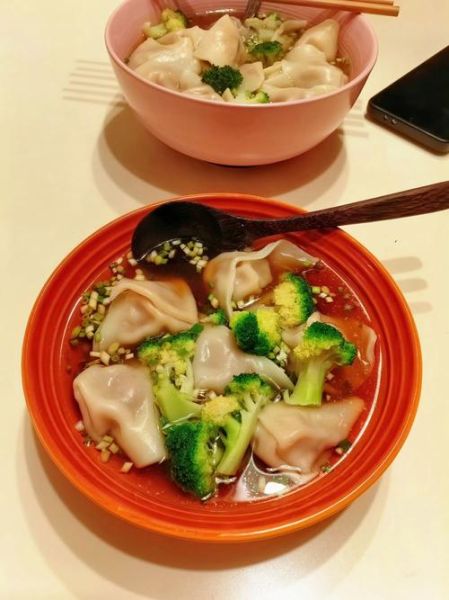 煮馄饨要煮几分钟_馄饨下锅多久能熟-第3张图片-山城妙识