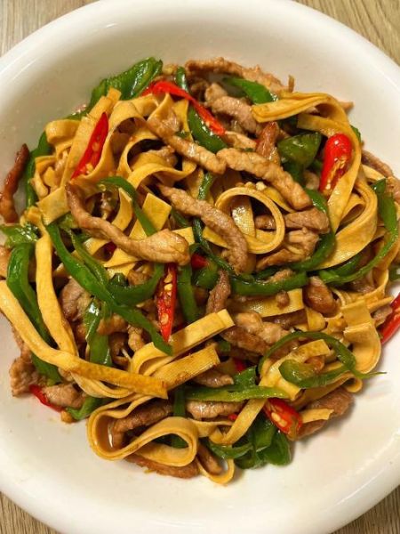 千张炒肉怎么炒才嫩_千张炒肉的家常做法-第2张图片-山城妙识 千张炒肉怎么炒才嫩_千张炒肉的家常做法-第2张图片-山城妙识