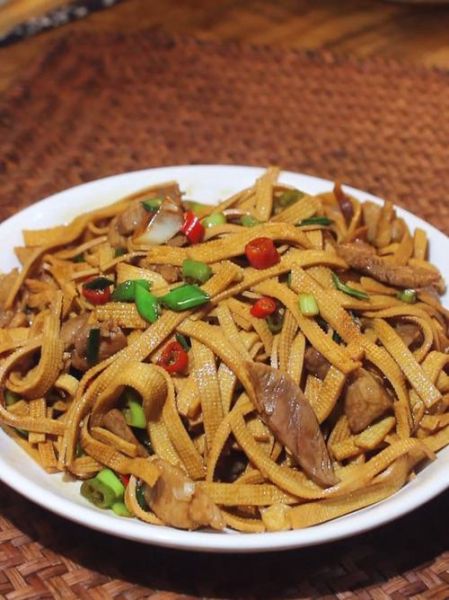 千张炒肉怎么炒才嫩_千张炒肉的家常做法-第3张图片-山城妙识 千张炒肉怎么炒才嫩_千张炒肉的家常做法-第3张图片-山城妙识